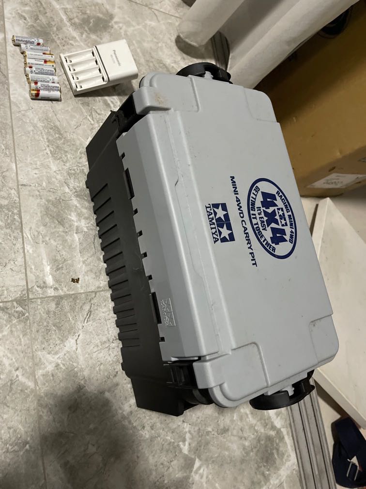 Tamiya mini 4wd carry pit, Hobbies & Toys, Toys & Games on Carousell