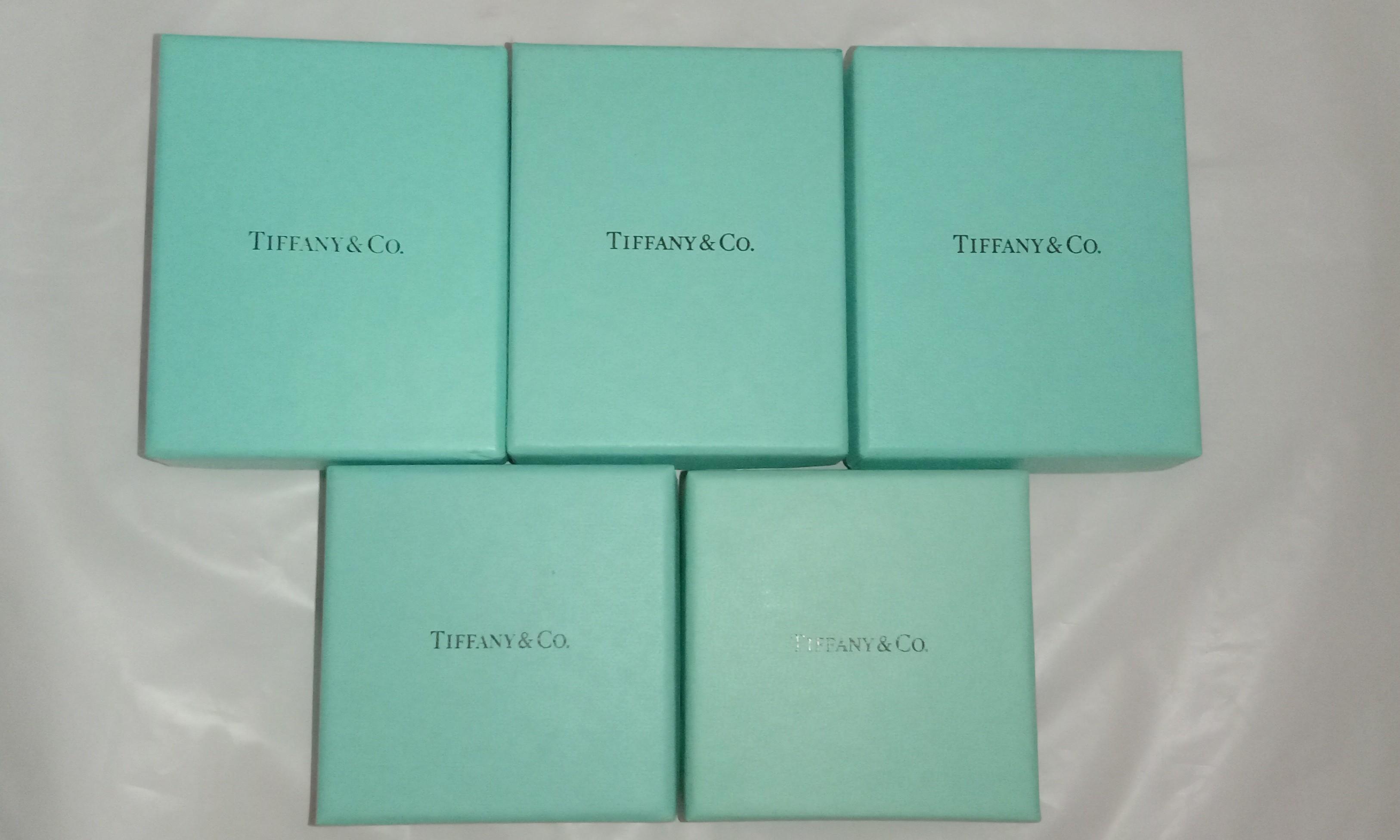 Tiffany and co boxes, Women's Fashion, Jewelry & Organisers, Accessory ...