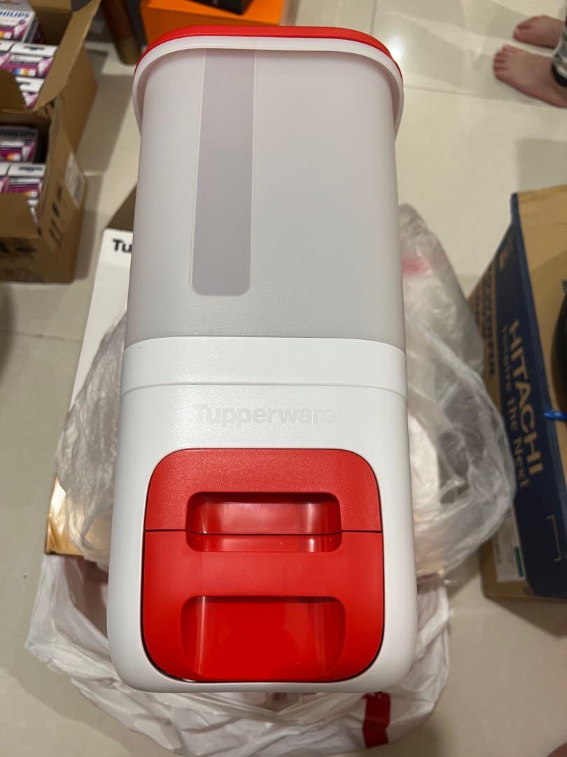 tupperware kapasitas 10kg rice dispenser, Furniture & Home Living ...