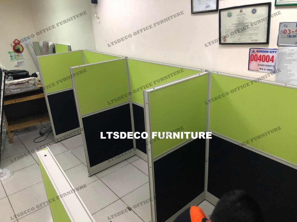 WORKSTATION SCREEN PANEL OFFICE PARTITION, Furniture & Home Living ...