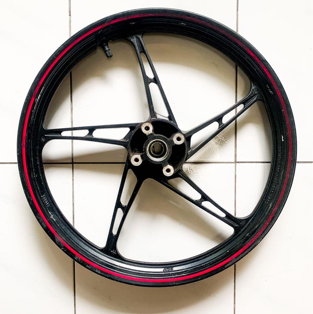 Yamaha LC135 V2 Original Rim, Motorbikes on Carousell