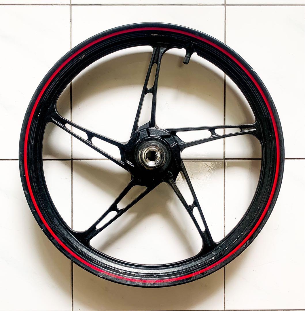 Yamaha LC135 V2 Original Rim, Motorbikes on Carousell