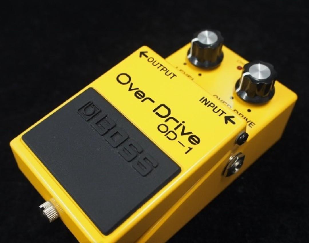 BOSS Compact Pedal 40th Anniversary Box, Hobbies & Toys, Music & Media ...