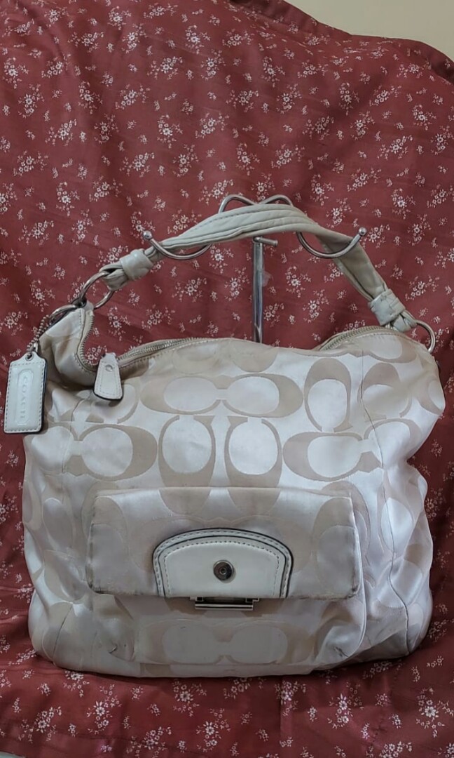 Coach a4 size, Luxury, Bags & Wallets on Carousell