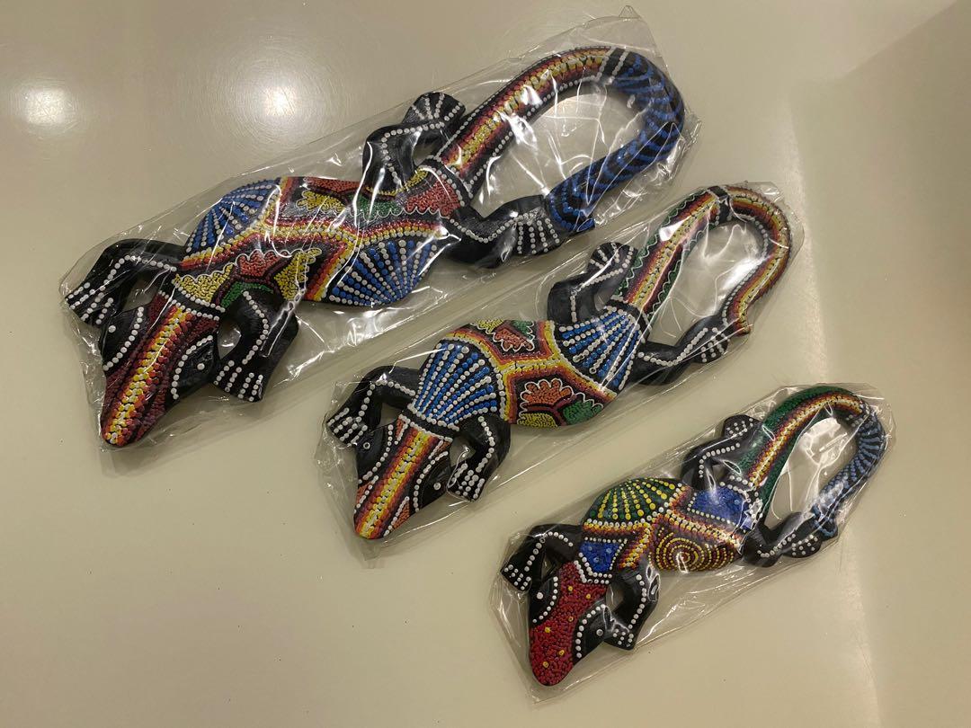 Colourful handmade, wooden Gecko wall deco, Furniture & Home Living ...