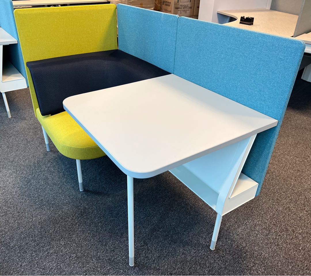 Herman Miller Public office Landscape Booth, Furniture & Home Living ...