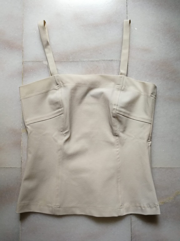 Hype Beige / Nude Top, Women's Fashion, Tops, Other Tops on Carousell