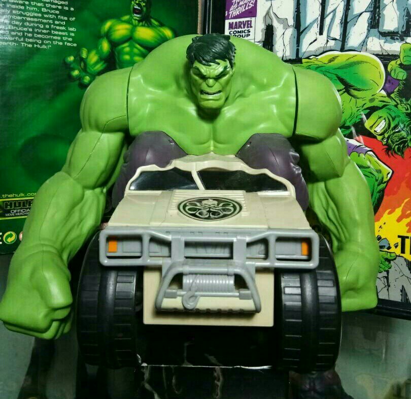Marvel Avengers Hulk Smash RC Remote Control Model XPV, Hobbies & Toys ...