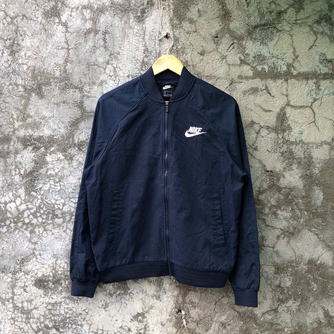 Nike Jacket embroid logo, Men's Fashion, Coats, Jackets and Outerwear ...