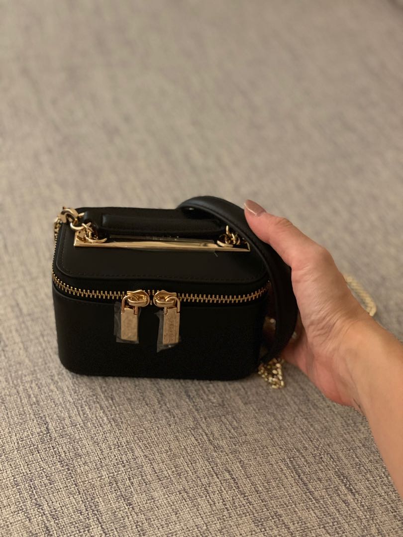 Pedro micro box bag, Women's Fashion, Bags & Wallets, Cross-body Bags ...