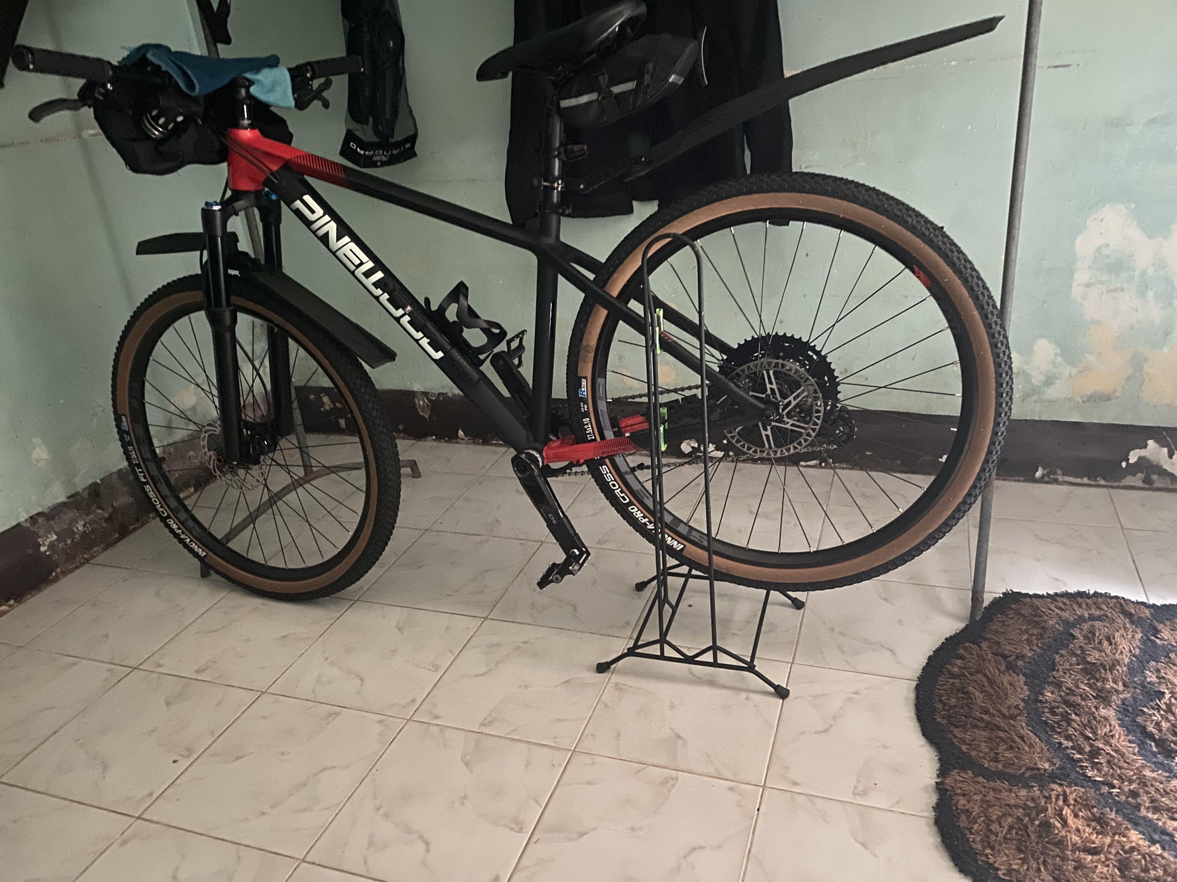 PineWood frontier 3.0 2022 model 27.5, Sports Equipment, Bicycles ...