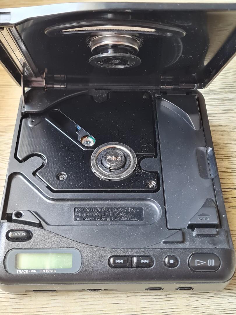 Sony D-11 Walkman Discman Portable CD Player, Audio, Portable Music ...