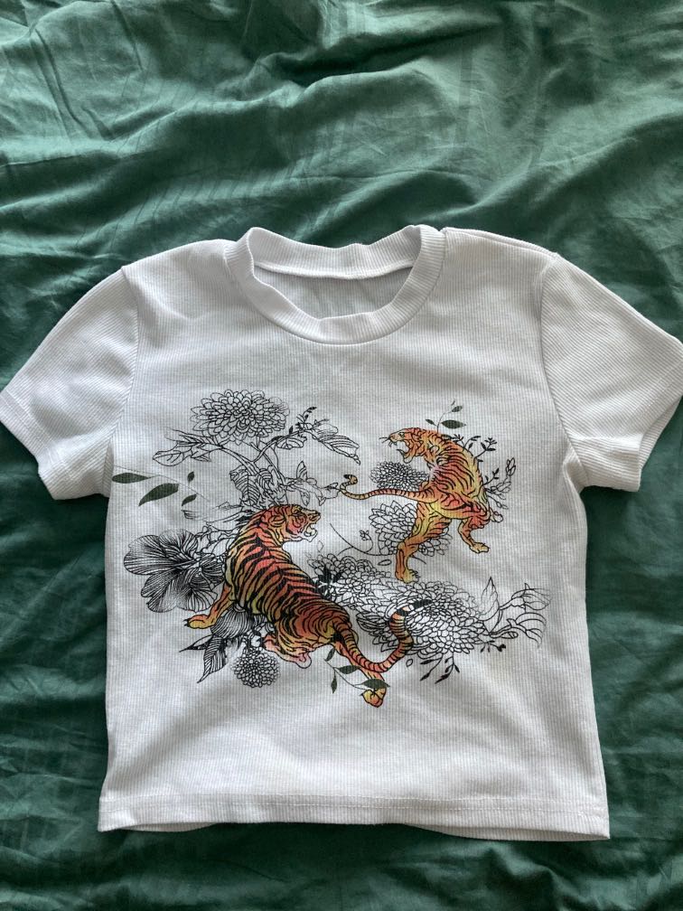 Tiger Crop Top, Women's Fashion, Tops, Shirts on Carousell
