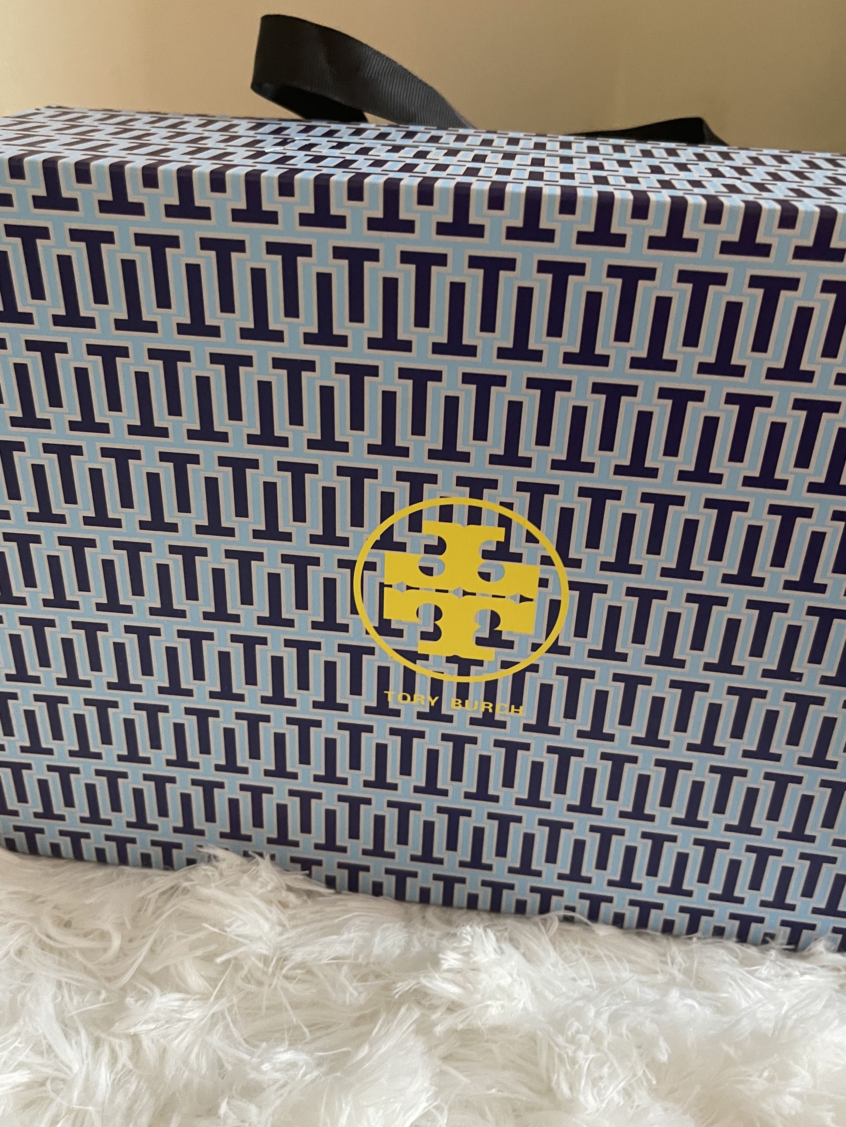 Tory Burch box, Women's Fashion, Bags & Wallets, Purses & Pouches on ...