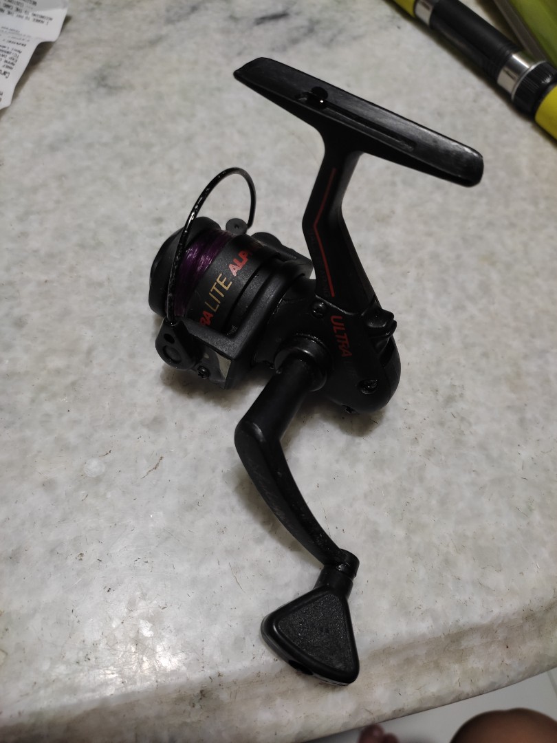 Vintage Shakespeare UltraLite Alpha XT UL Fishing Reel, Sports ...