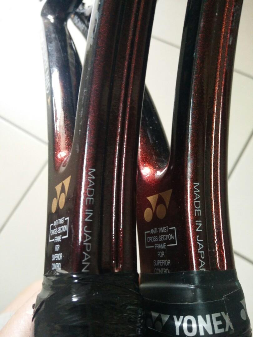 YONEX ISOMETRIC SUPER PRO MID TENNIS RACKET, Sports Equipment, Sports ...