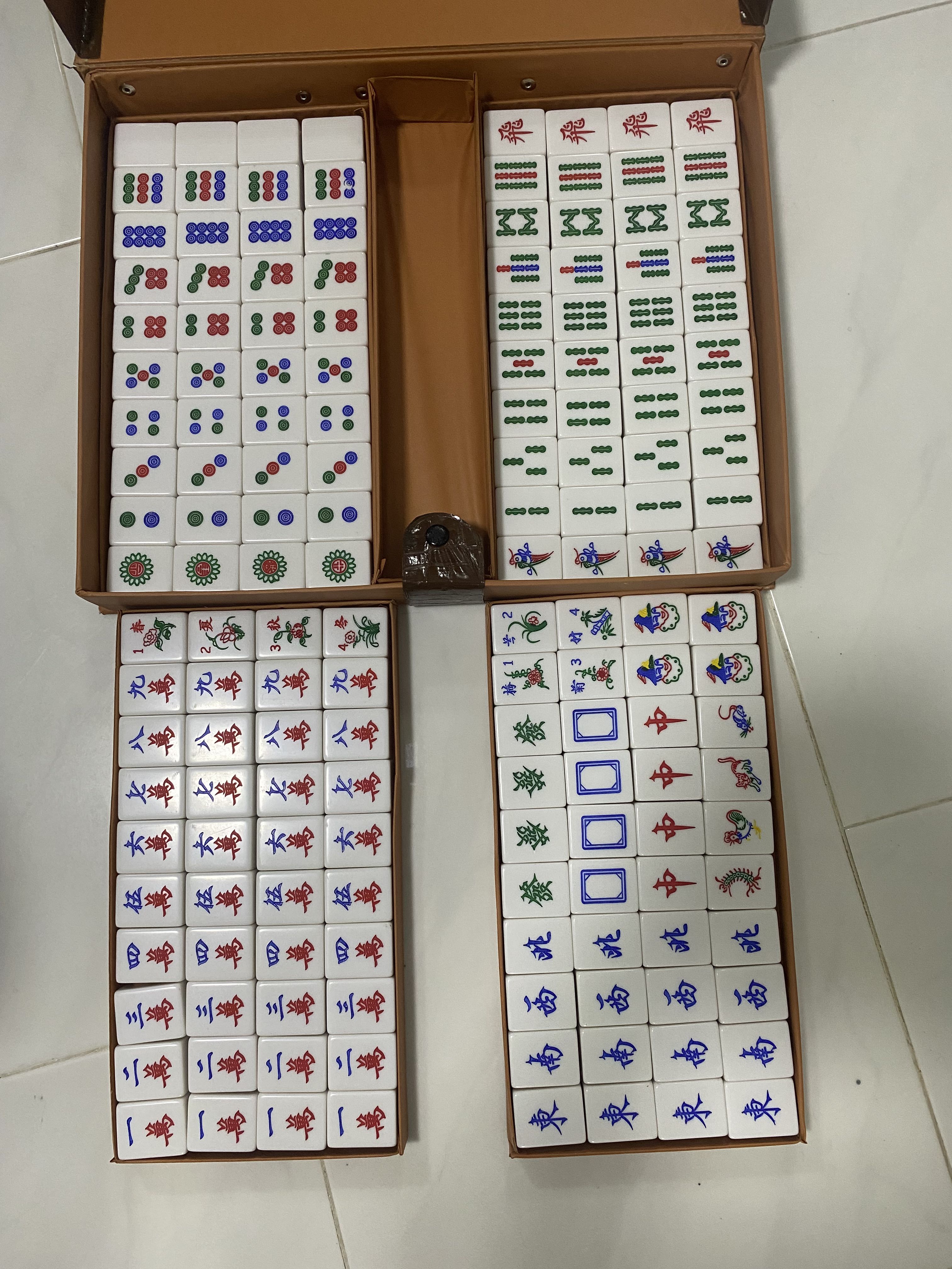 A2 white Mahjong (Like New), Hobbies & Toys, Toys & Games on Carousell