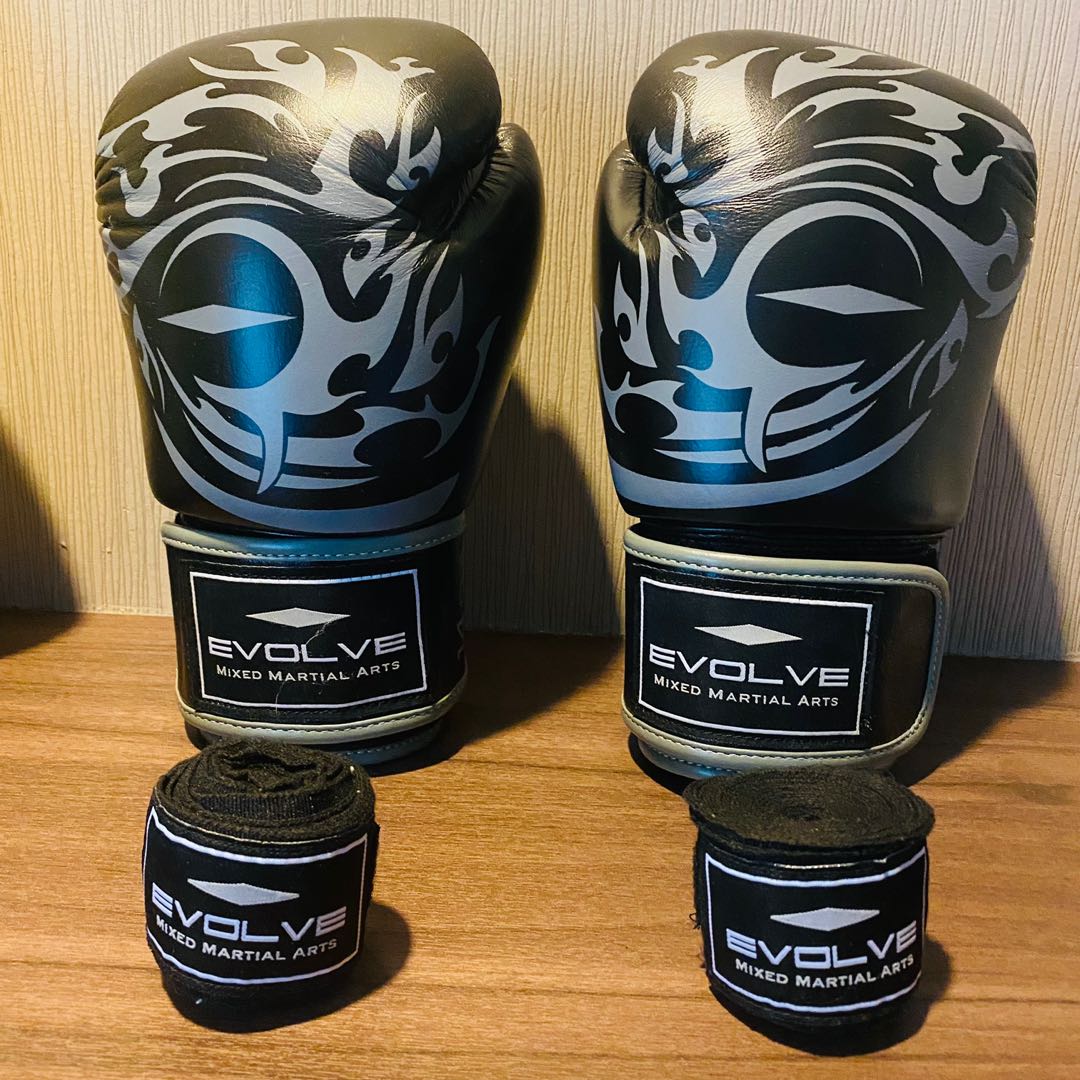 Evolve Boxing Gloves & Wrist Bands, Sports Equipment, Exercise ...