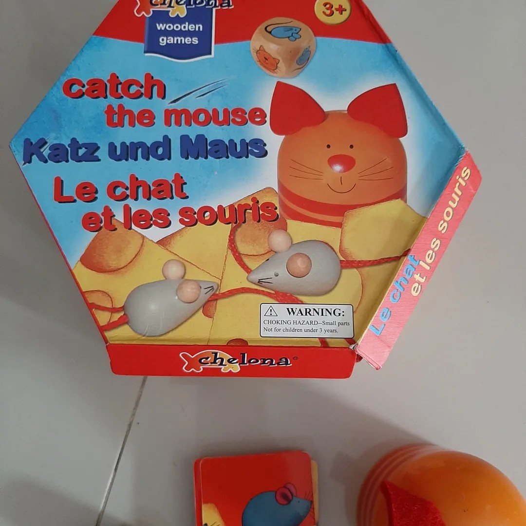 Game catch the mouse, Toys & Collectibles, Permainan Papan & Kartu di ...