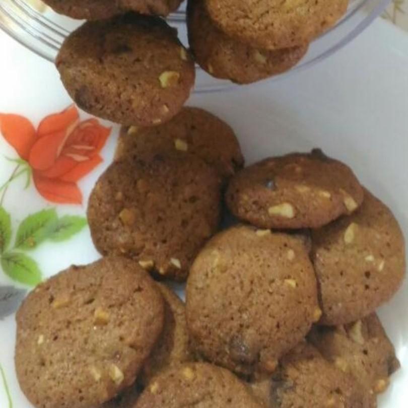 Halal Festive Cookies, Food & Drinks, Homemade Bakes on Carousell
