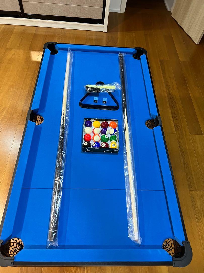 Like brand new Geologic pool foldable table, Sports Equipment, Sports ...