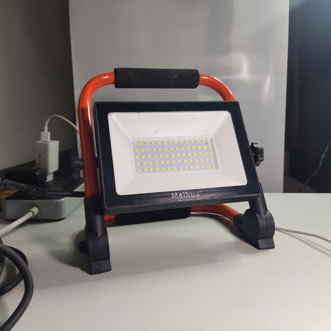 MEIHUA Led Work Light 60W 6500K Portable Light LED Floodlight IP66 ...