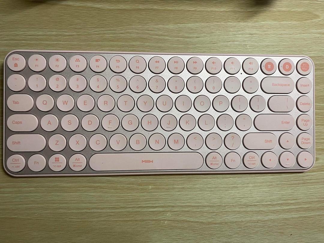 Miiw Wireless Keyboard Computers And Tech Parts And Accessories Computer Keyboard On Carousell