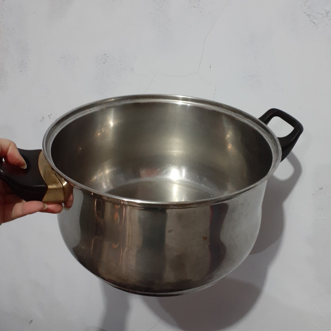 Panci stainless steel, Kitchen & Appliances di Carousell