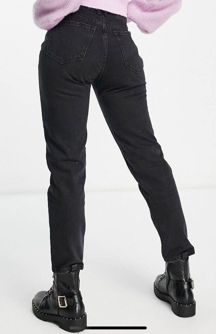 PULL & BEAR basic mom jeans black dark washed, Women's Fashion, Bottoms, Jeans & Leggings on ...