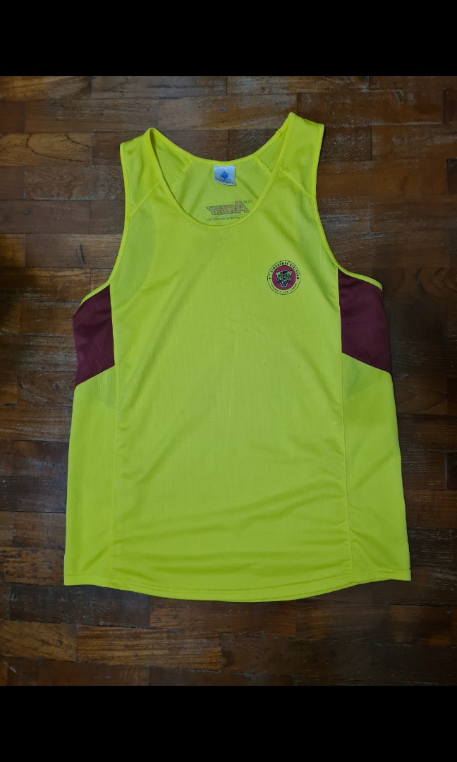 SAF 3rd Div PT Singlet, Men's Fashion, Activewear on Carousell