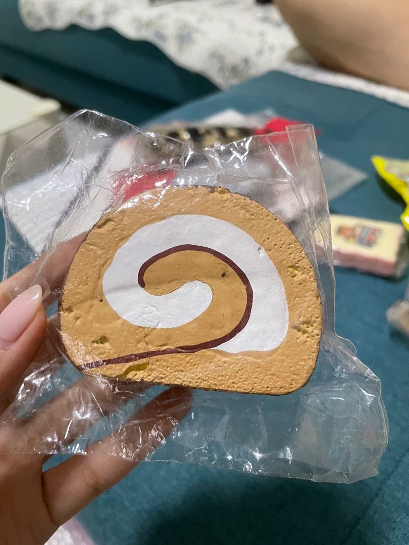 sammy the patisserie cakeroll squishy, Hobbies & Toys, Toys & Games on ...