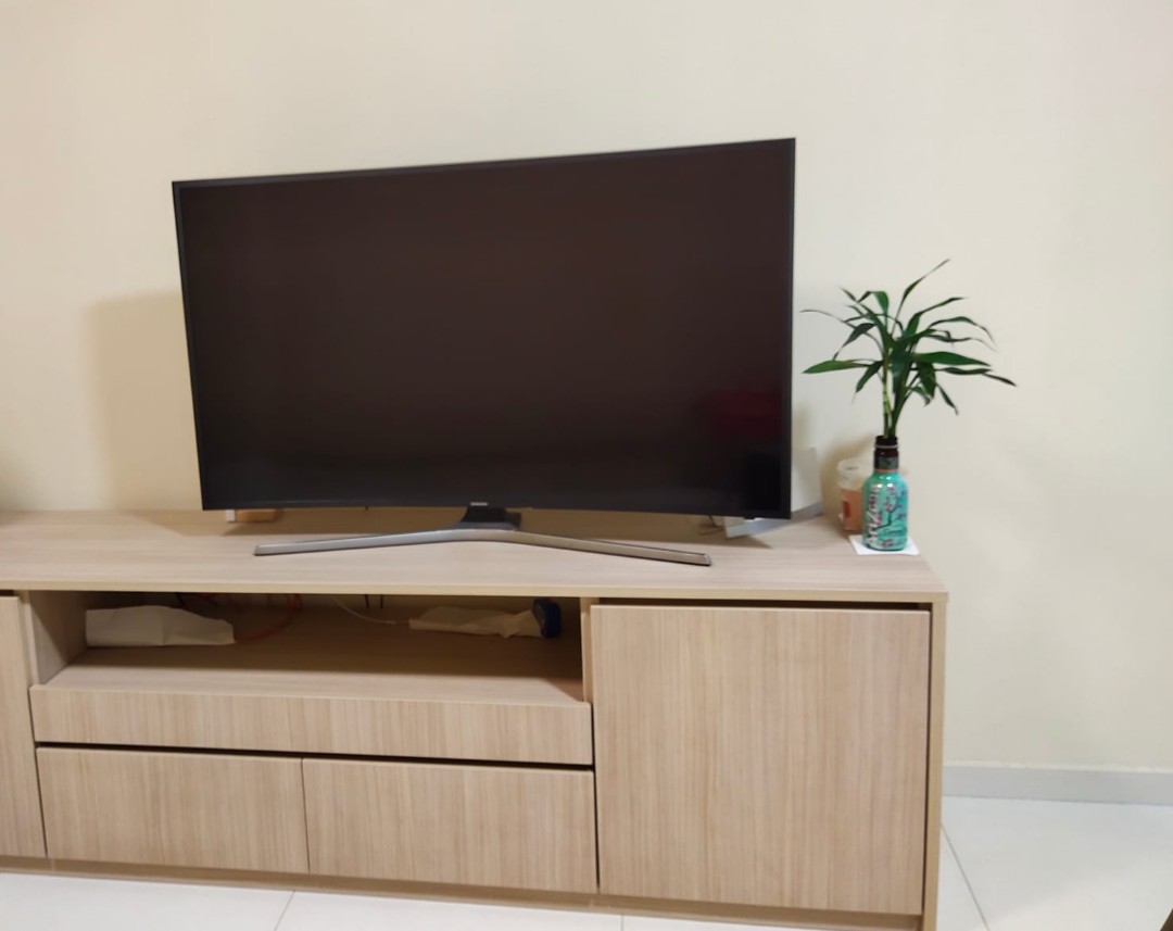 Samsung TV KU6300 Curved 49", TV & Home Appliances, TV & Entertainment ...
