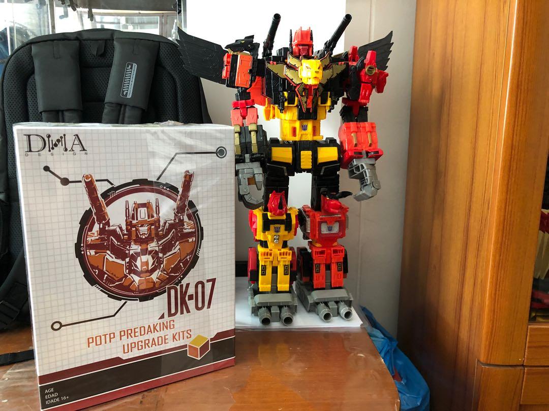 Transformers Generations Power of the Primes Titan Class Predaking ...