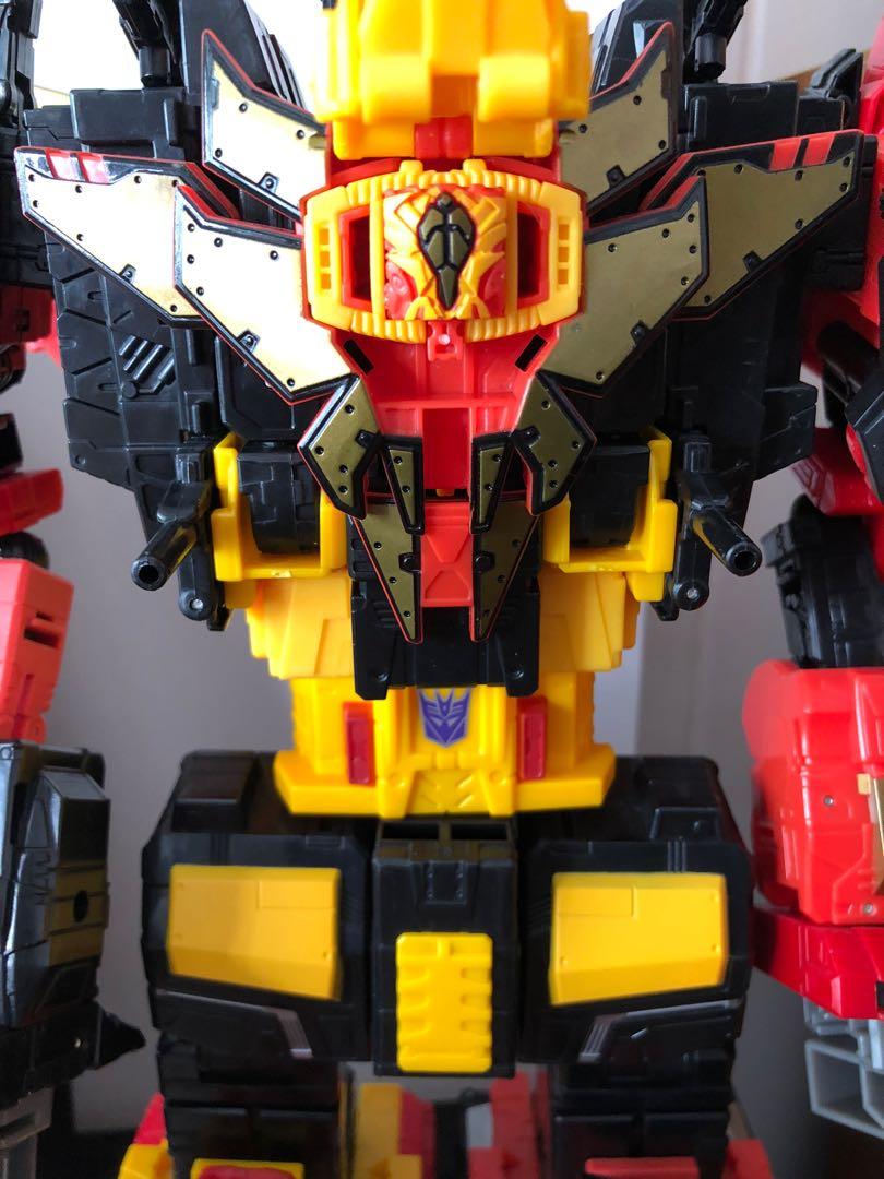 Transformers Generations Power of the Primes Titan Class Predaking ...