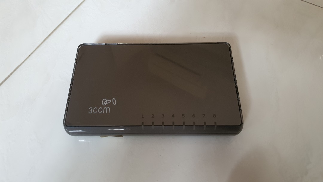 3Com 8 port gigabit switch, Computers & Tech, Parts & Accessories ...