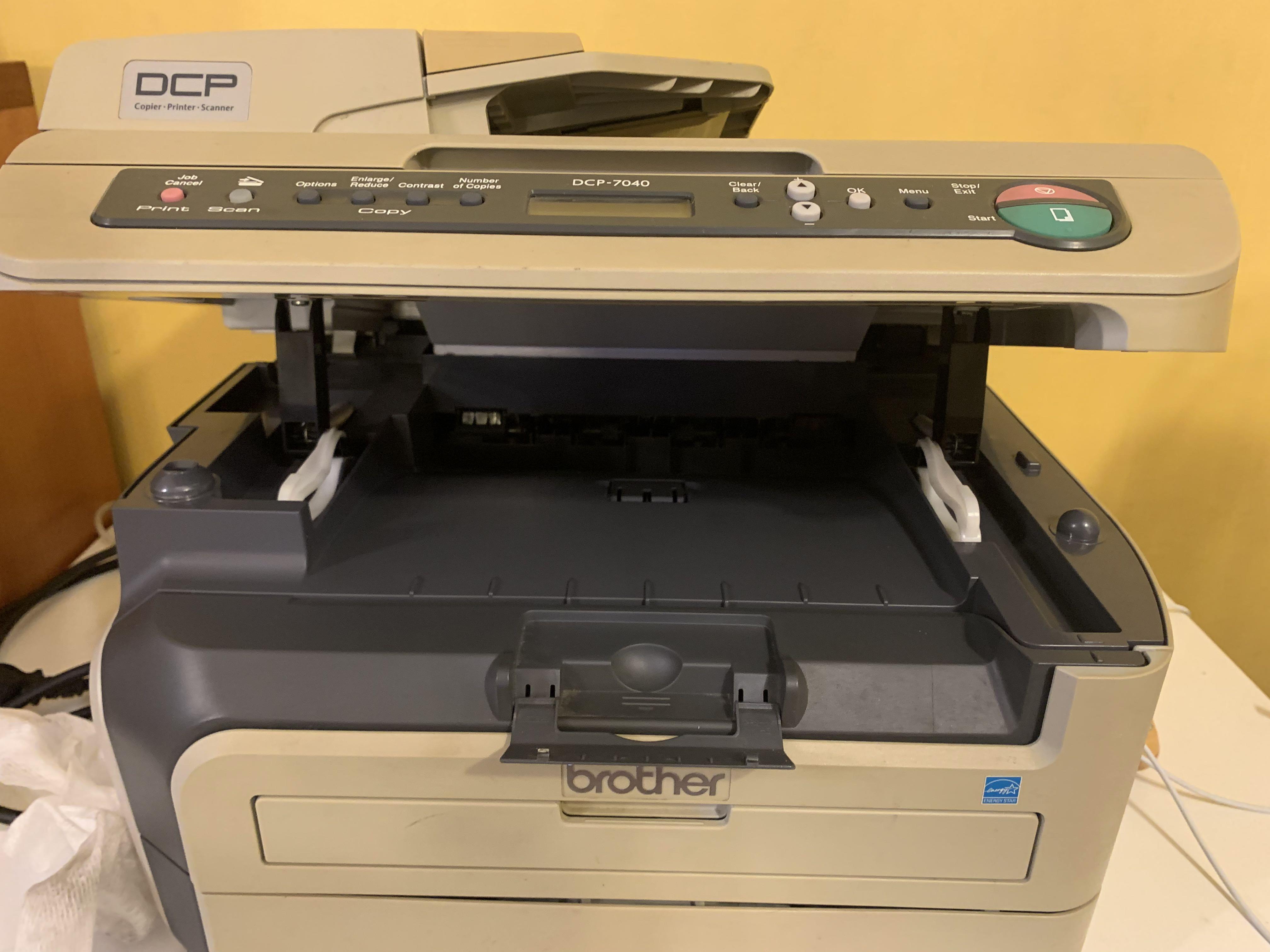 Brother DCP-7040 Copier, Printer, Scanner, Computers & Tech, Printers ...