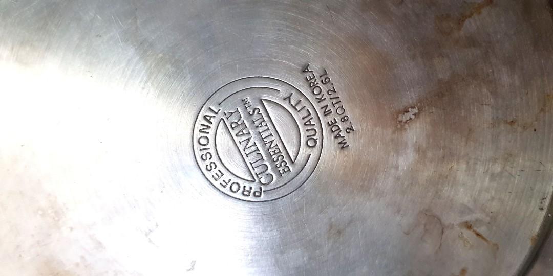 Vintage Whistling Kettle Pot by Culinary Essentials, Furniture & Home ...