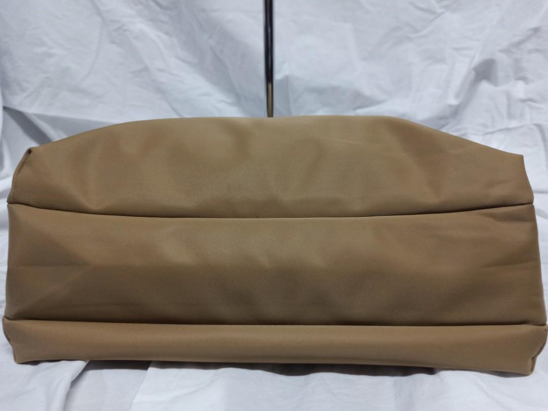 Daks nylon tote bag, Women's Fashion, Bags & Wallets, Tote Bags on ...