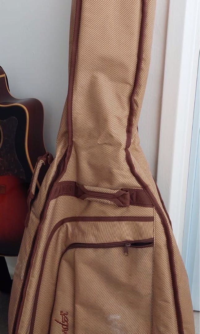 Fender Tweed Electric Guitar Soft Case, Hobbies & Toys, Music & Media ...