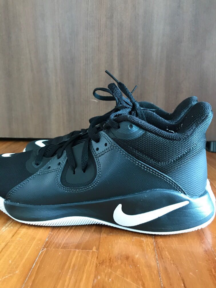 fly by mid, Men's Fashion, Footwear, Sneakers on Carousell