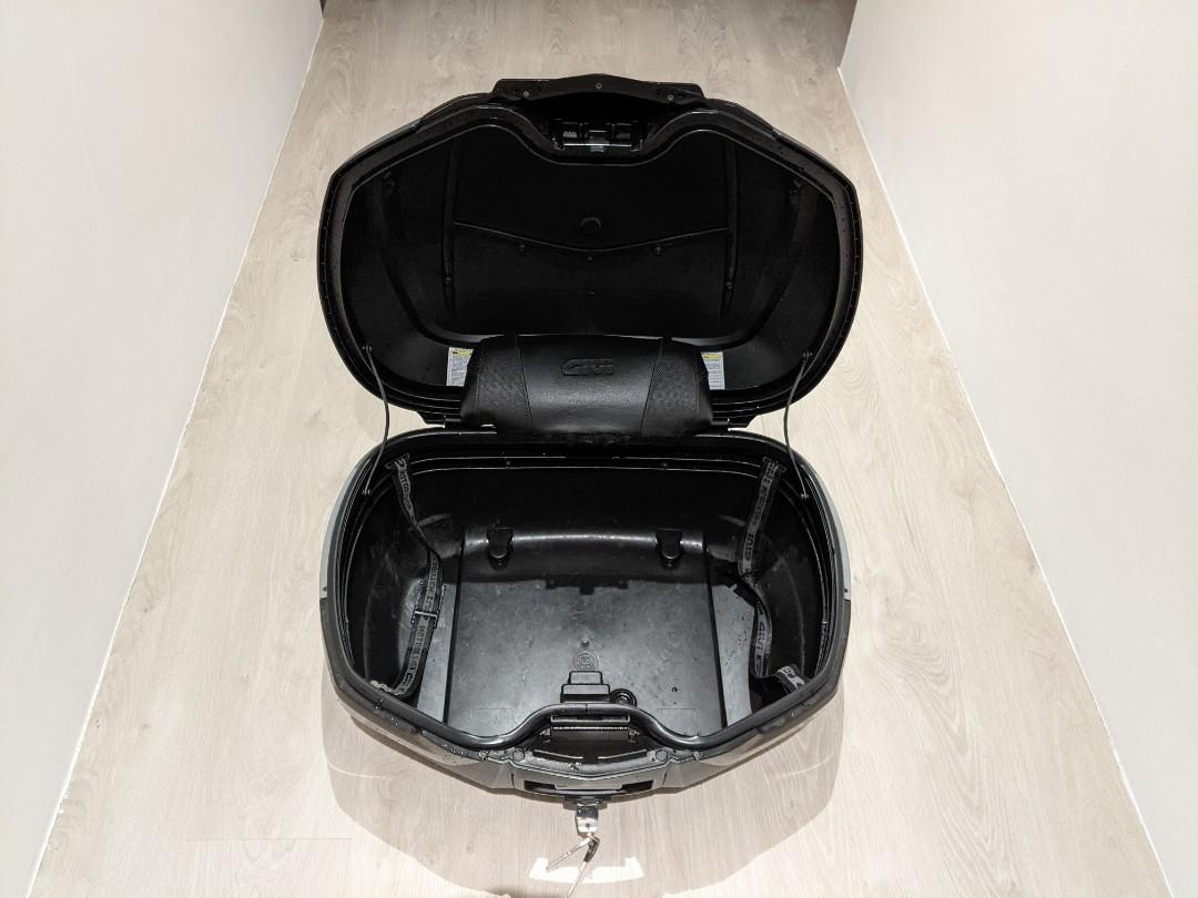 Givi V47 Topbox Monokey System + Givi Backrest, Motorcycles, Motorcycle ...