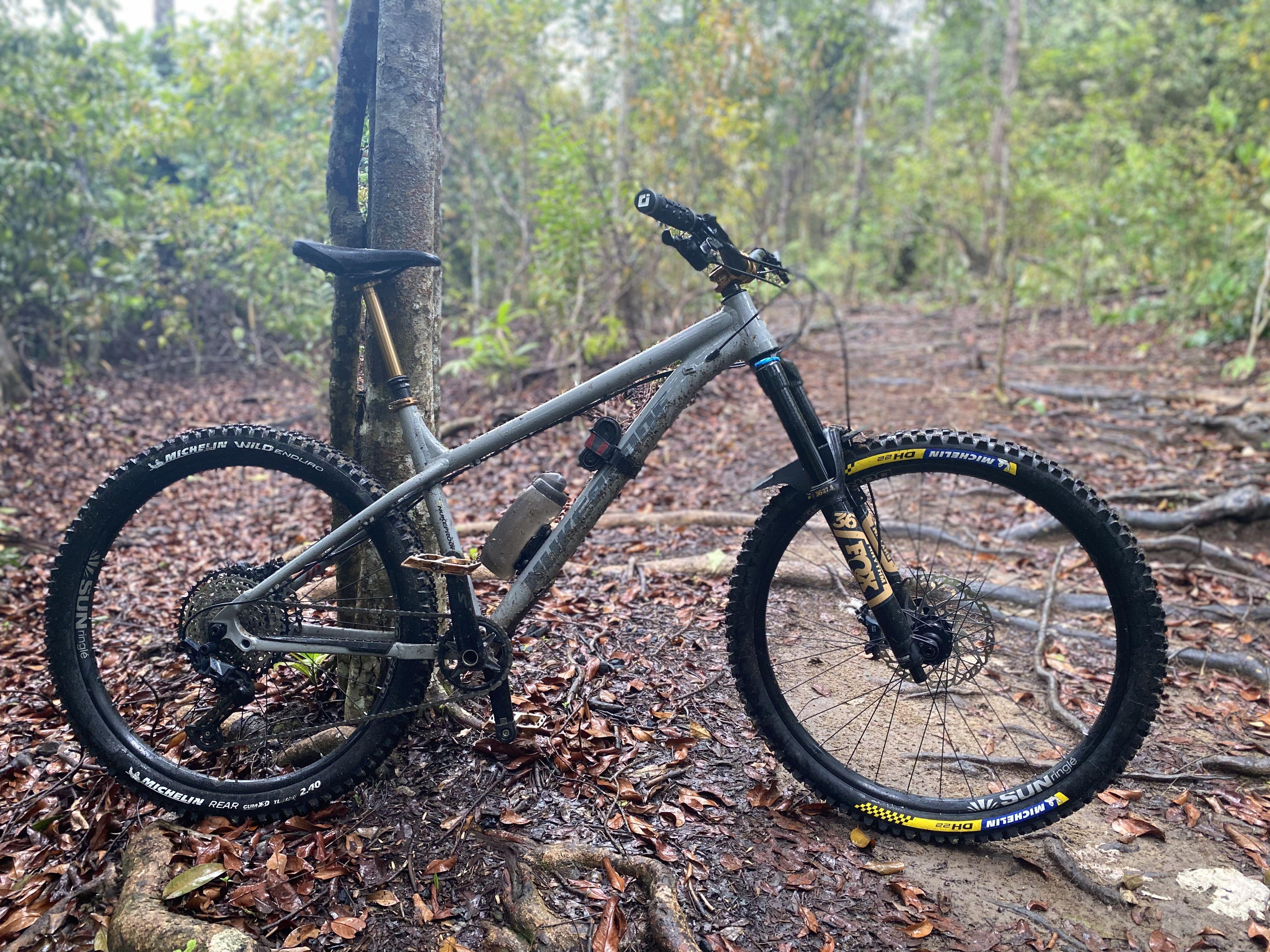 Nukeproof Scout 275 2021, Sports Equipment, Bicycles & Parts, Bicycles ...