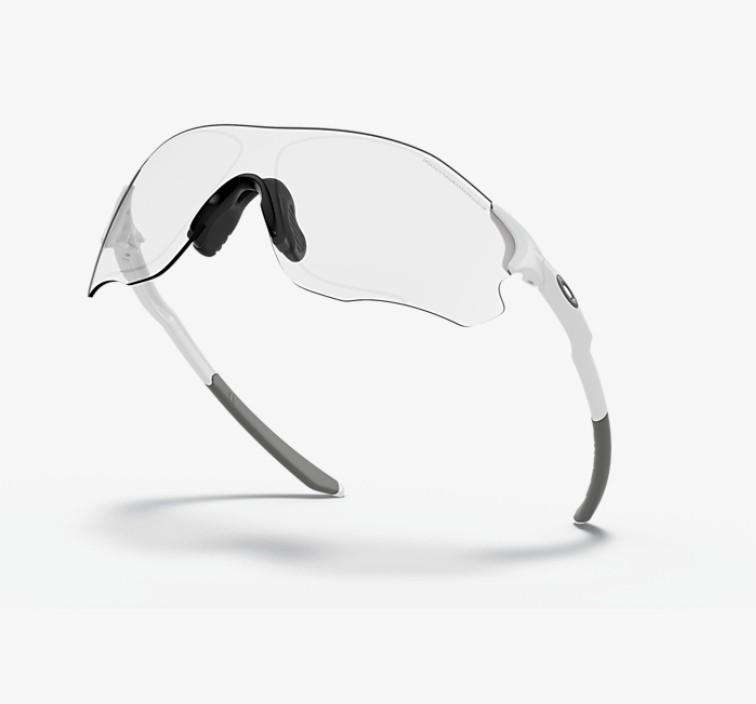 Oakley EVZero Path Photochromic, Men's Fashion, Watches & Accessories ...