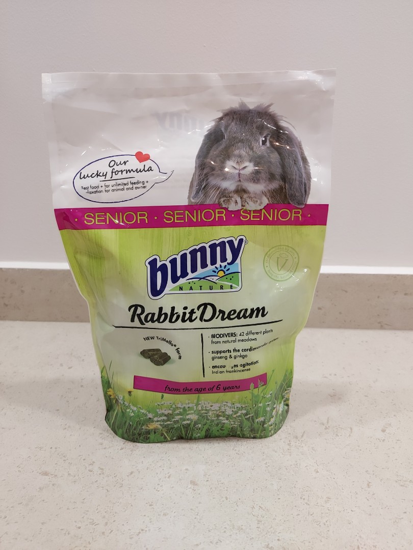 Pallets for Senior Rabbits, Pet Supplies, Pet Food on Carousell