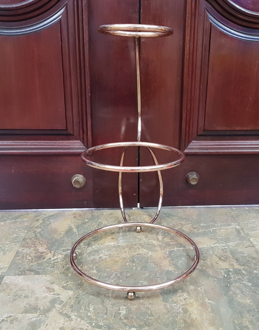 PME CAKE STAND, Furniture & Home Living, Kitchenware & Tableware ...