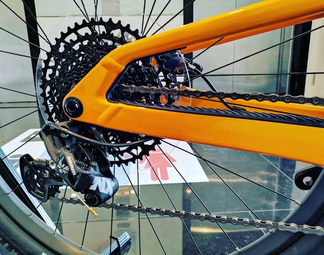 Scott Spark 970 bike orange, Sports Equipment, Bicycles & Parts ...