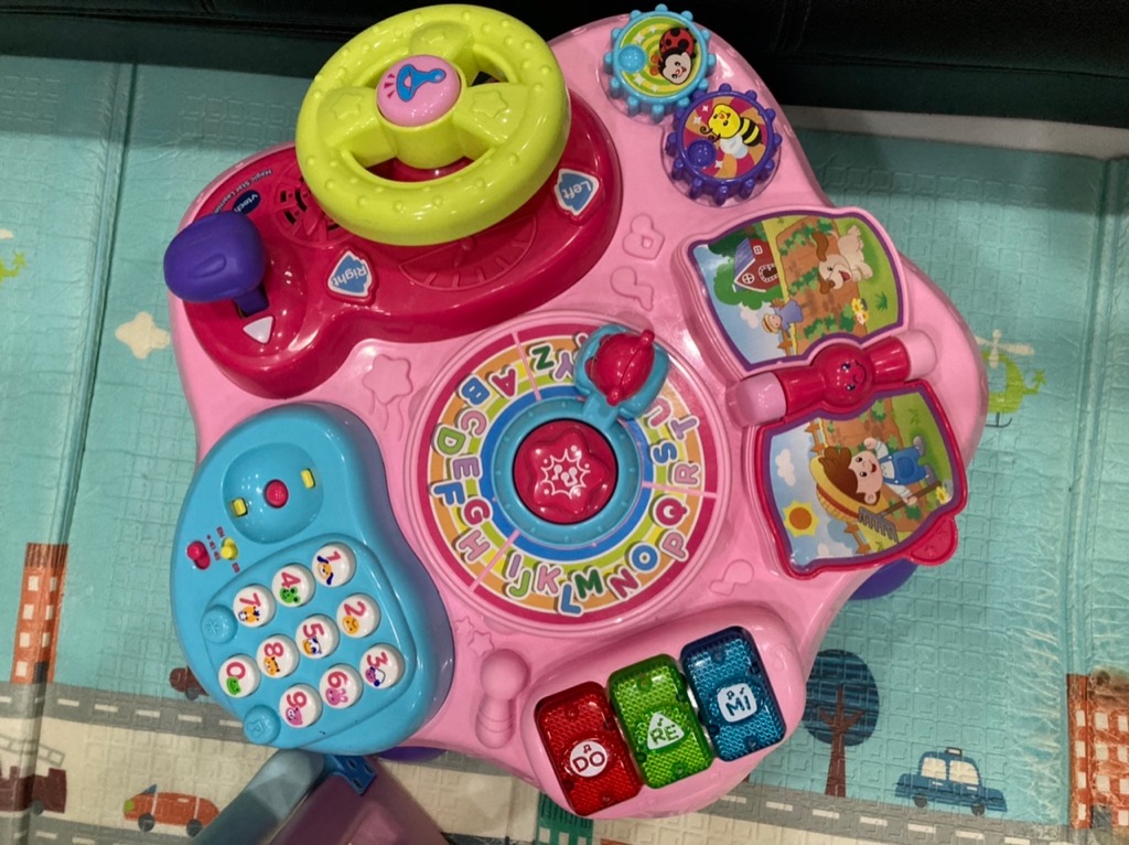 VTech Magic Learning Table, Hobbies & Toys, Toys & Games on Carousell