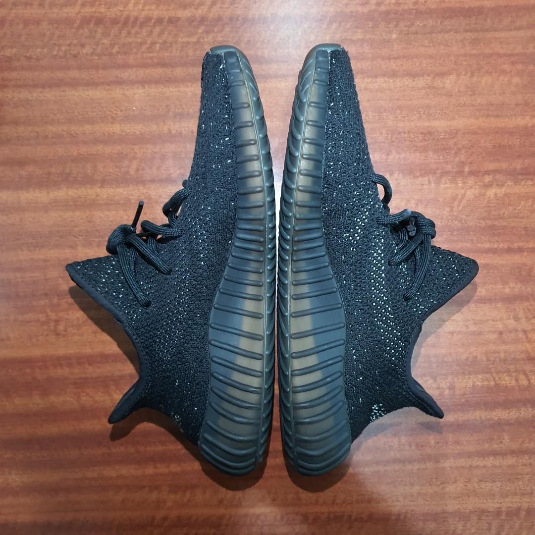 YZY 350 Oreo, Men's Fashion, Footwear, Sneakers on Carousell