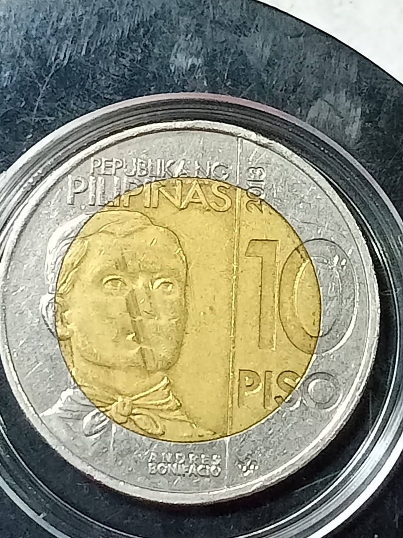 10 piso bsp commemorative coin, Community on Carousell
