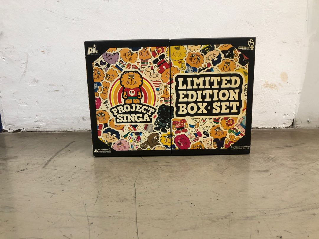 2010 Limited Edition Singa Courtesy Lion Set, Hobbies & Toys ...